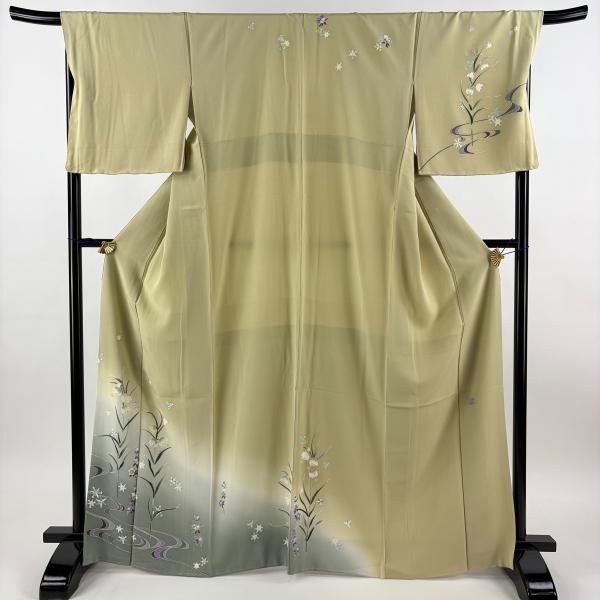 【着物ランク】逸品【素材】正絹【身丈】約167cm【裄丈】約70cm【袖丈】約49cm【袖幅】約35.5cm【前幅】約25cm【後幅】約30.5cm【サイズ】L【着物仕立て】袷【着用時期】10〜5月【コメント】気品たっぷりにお召し頂ける素敵...