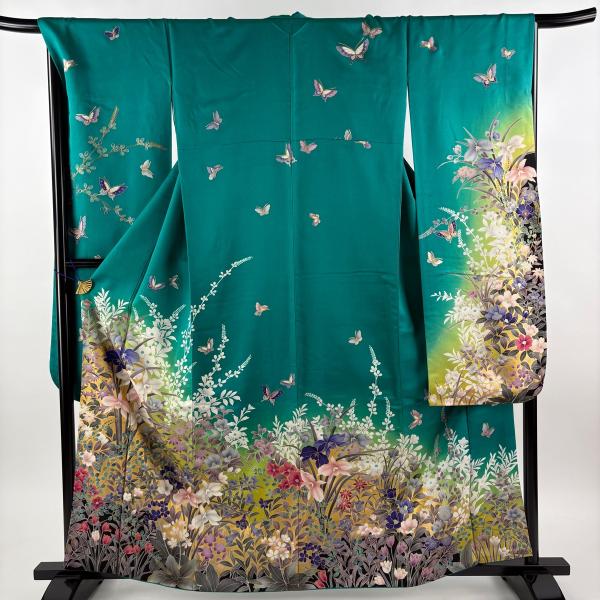 【着物ランク】秀品【素材】正絹【身丈】約162cm【裄丈】約67.5cm【袖丈】約108.5cm【袖幅】約34cm【前幅】約22.5cm【後幅】約29.5cm【サイズ】L【着物仕立て】袷【着用時期】10〜5月【コメント】未婚女性の第一礼装と...