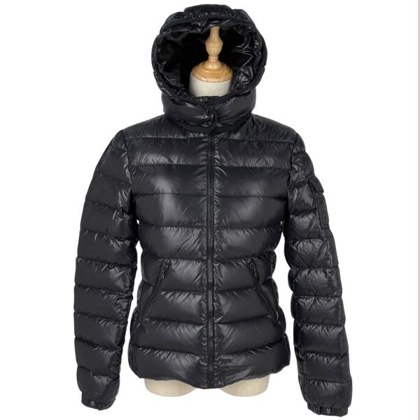 【ブランド名】モンクレール/MONCLER【ブランド状態ランク】ランクB【タイプ】バディファー ダウンジャケット【ライン】フーディ BADYFUR 防寒【対象】レディース【表記サイズ】14【サイズ詳細備考】肩幅：約40cm、袖丈：約59cm...