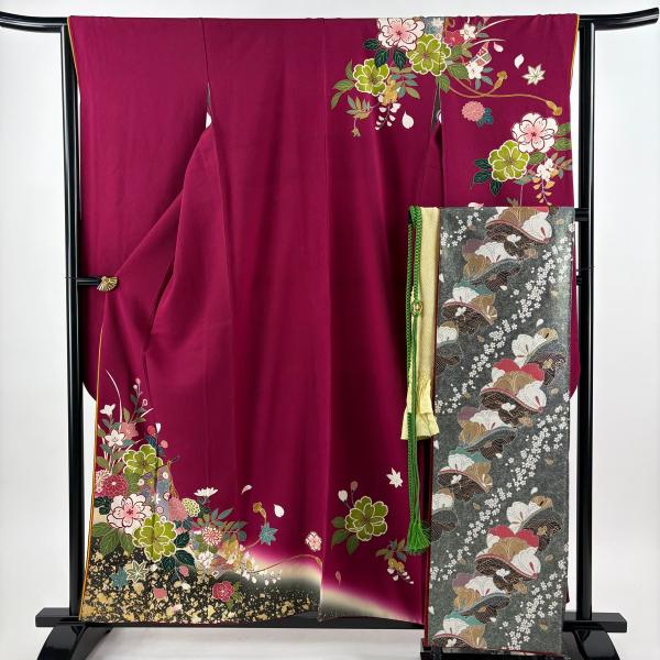 【着物ランク】秀品【素材】正絹【身丈】約157.5cm【裄丈】約63cm【袖丈】約103cm【袖幅】約33cm【前幅】約24cm【後幅】約29cm【サイズ】S【着物仕立て】袷【着用時期】10〜5月【帯丈2】約444cm【帯幅2】約31cm【...