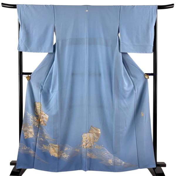 【着物ランク】名品【素材】正絹【身丈】約164.5cm【裄丈】約67.5cm【袖丈】約47.5cm【袖幅】約35.5cm【前幅】約24.5cm【後幅】約30.5cm【サイズ】L【着物仕立て】袷【着用時期】10〜5月【コメント】金彩友禅作家、...