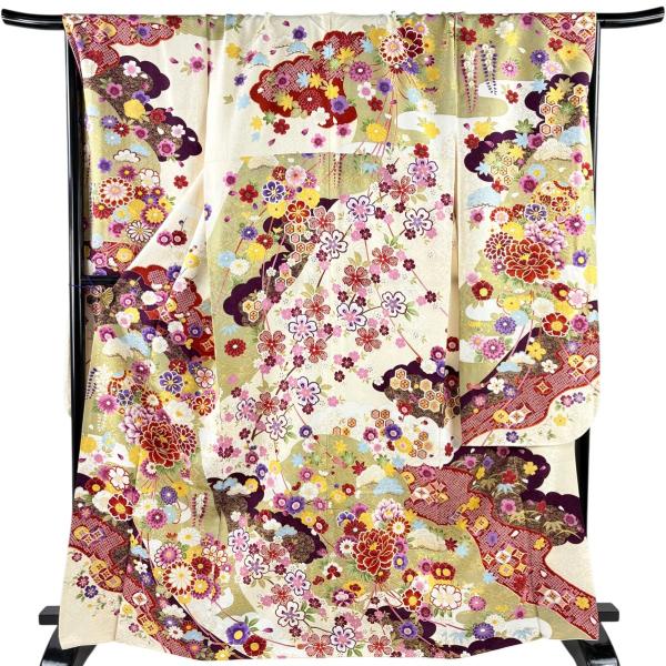 【着物ランク】逸品【素材】正絹【身丈】約167.5cm【裄丈】約70cm【袖丈】約110cm【袖幅】約35.5cm【前幅】約25.5cm【後幅】約31cm【サイズ】L【着物仕立て】袷【着用時期】10〜5月【コメント】未婚女性の第一礼装として...