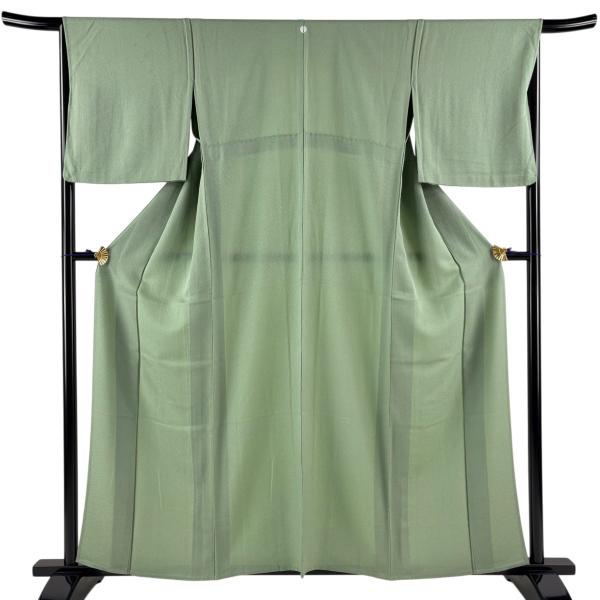 【着物ランク】秀品【素材】正絹【身丈】約160.5cm【裄丈】約66cm【袖丈】約47cm【袖幅】約34.5cm【前幅】約24.5cm【後幅】約29.5cm【サイズ】M【着物仕立て】単衣【着用時期】6/9月【コメント】様々なシーンに活躍する...