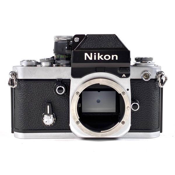 【メーカー名】Nikon【製品名】F2 フォトミック A ボディ【カメラ種類】フィルム マニュアルフォーカス 一眼レフカメラ【ブランド状態ランク】ランクC【コメント】【外観】スレやキズ、汚れや若干の塗装剥がれ、フィルム室内やミラー部にモルト...