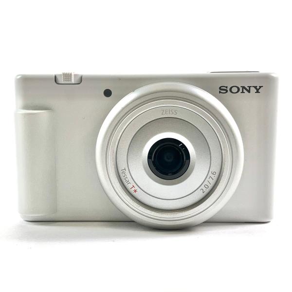 【メーカー名】SONY【製品名】VLOGCAM ZV-1F ホワイト 海外仕様【カメラ種類】コンパクトデジタルカメラ【カメラ付属品】バッテリー、フロントキャップ【ブランド状態ランク】ランクAB【コメント】【外観】スレやキズ、若干の汚れがあり...