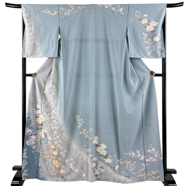 【着物ランク】逸品【素材】正絹【身丈】約167.5cm【裄丈】約67cm【袖丈】約52.5cm【袖幅】約34cm【前幅】約24cm【後幅】約30.5cm【サイズ】M【着物仕立て】袷【着用時期】10〜5月【コメント】帯次第で幅広くお使いいただ...
