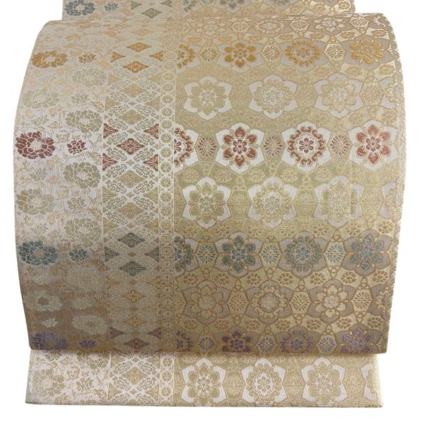 【着物ランク】名品【素材】正絹【帯丈】約440cm【帯幅】約31cm【帯仕立て】仕立て上がり【コメント】西陣の陰山織物謹製のブランド「箔屋清兵衛」の帯です。おめでたい席に相応しい意匠の袋帯でございます。格式高いお席にもお使いいただけますので...