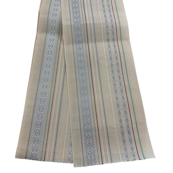 【着物ランク】名品【素材】正絹【帯丈】約374cm【帯幅】約15.5cm【帯仕立て】仕立て上がり【コメント】夏半幅帯でございます。帯の幅が半分で扱いやすい半幅帯でございます。手軽に締められるのが魅力です。浴衣や買い物などの普段使いのほか、色...