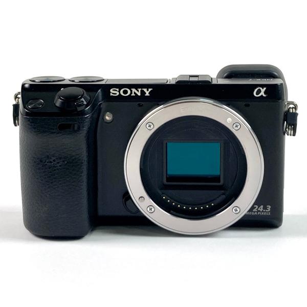 【メーカー名】SONY【製品名】NEX-7 ボディ【カメラ種類】デジタル ミラーレス 一眼カメラ【カメラ付属品】バッテリー、ホットシューカバー【ブランド状態ランク】ランクC【コメント】【外観】スレやキズ、汚れがあります。【光学系】ファインダ...