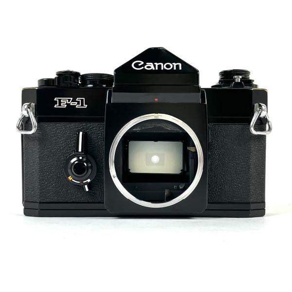 【メーカー名】Canon【製品名】F-1 ボディ【カメラ種類】フィルム マニュアルフォーカス 一眼レフカメラ【カメラ付属品】ボディキャップ【ブランド状態ランク】ランクC【コメント】【外観】スレやキズ、汚れや塗装剥がれ、貼り革に剥がれ、へこみ...