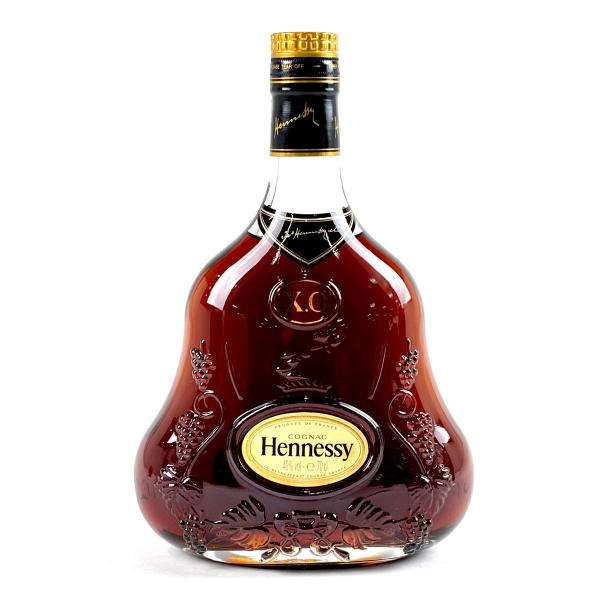 【メーカー名】ヘネシー【ブランド状態ランク】ランクAB【品名】XO 金キャップ クリアボトル【原産国】フランス【容量】700ml【アルコール度数】40％【コメント】【状態】スレ、ラベル汚れ※ボトルに目立ったキズ等はございません。【目減り】な...