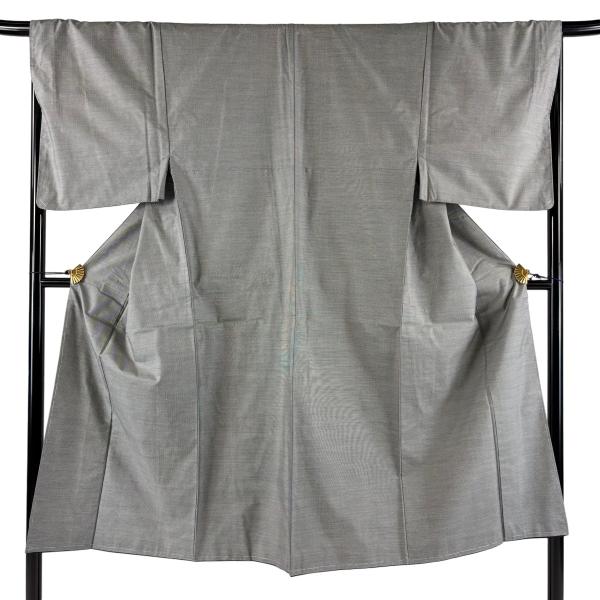【着物ランク】秀品【素材】正絹【身丈】約141cm【裄丈】約67cm【袖丈】約51cm【袖幅】約34.5cm【前幅】約26.5cm【後幅】約30cm【サイズ】M【着物仕立て】袷【着用時期】10〜5月【コメント】男性着物でございます。普段着や...