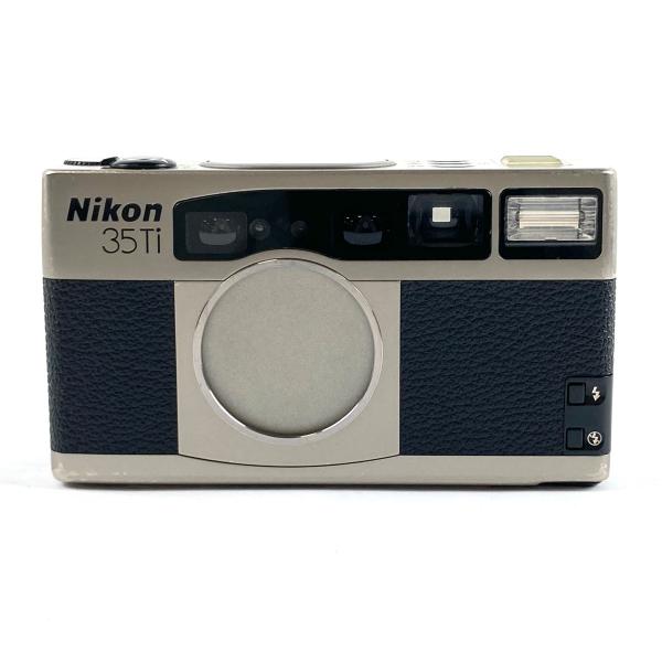 【メーカー名】Nikon【製品名】35Ti【カメラ種類】フィルム コンパクトカメラ【ブランド状態ランク】ランクC【コメント】【外観】スレやキズ、汚れや塗装剥がれがあります。【光学系】ファインダーにクモリやキズ、ホコリの混入があります。レンズ...