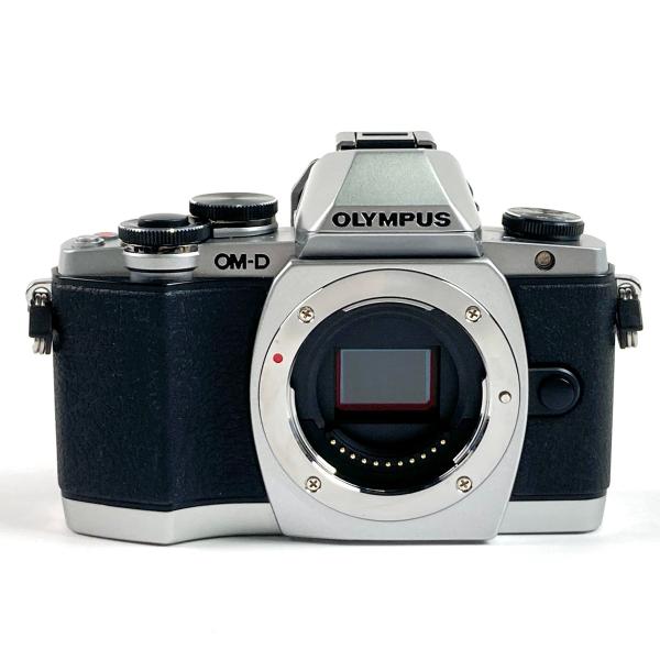 【メーカー名】OLYMPUS【製品名】OM-D E-M10 ボディ シルバー【カメラ種類】デジタル ミラーレス 一眼カメラ【カメラ付属品】バッテリー、アイカップ、ホットシューカバー【ブランド状態ランク】ランクC【コメント】【外観】若干のスレ...