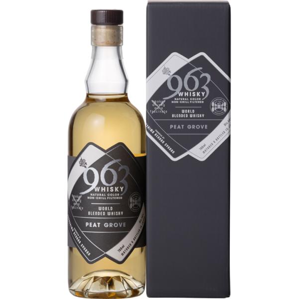 ※こちらの商品は「カートン入」となっております。「963」の新たなスタンダード！　滑らかに広がる心地よいピーティーなブレンデッドウイスキーです。　複数のピーテッドモルトを使用することでふくよかなピート香を表現しています。　リフィルバーボン樽...