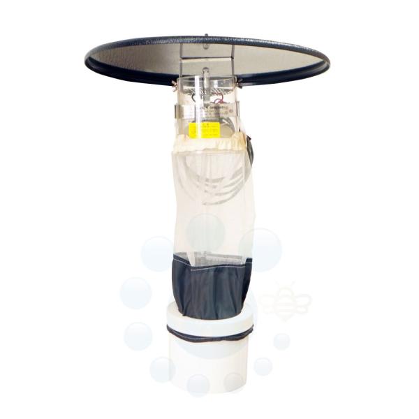 【商品名】CDC ミニチュアライトトラップ モデル 512【サイズ】高さ43cm（屋根カバーから採集容器までの高さ）、屋根カバーの直径35cm、採集容器の直径11.5cm、採集容器の高さ10.5cm【重　量】0.7kg【発売元】株式会社イー...