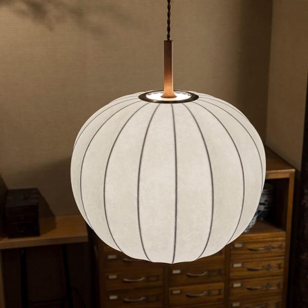 商品サイズ本体 / 直径395×高さ1210（mm）シェード / 直径395×高さ390（mm）フランジ / 直径90×高さ90（mm）重量約1.3-1.4（kg）材質ケミカルファイバー、スチール、木カラーホワイト仕様口金 / E26 10...