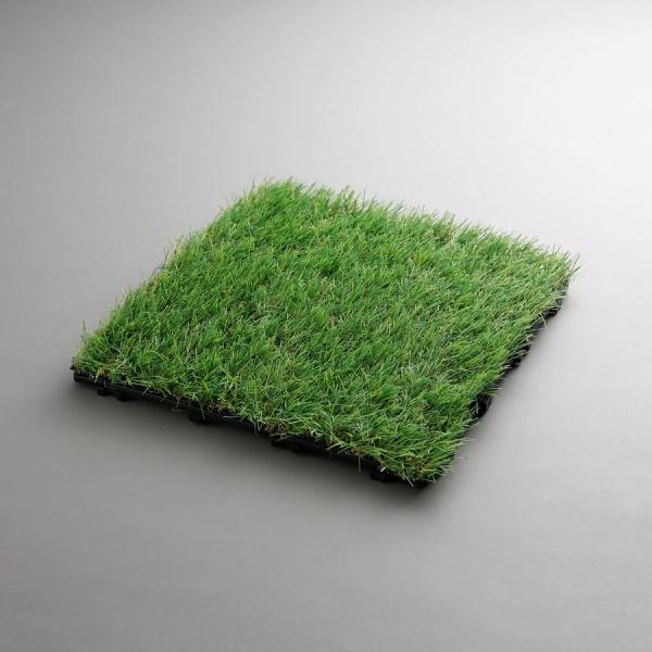 商品仕様◆サイズ：1枚（約）幅300*奥行300*高さ27mm◆材　質：上部：人工芝　　下部：ポリエチレン◆原産国：中　国注意事項◆2019年9月9日(月)10時より裏側接続部分仕様変更。◆新型、旧型間違いでの交換、返品はお受けできません。...