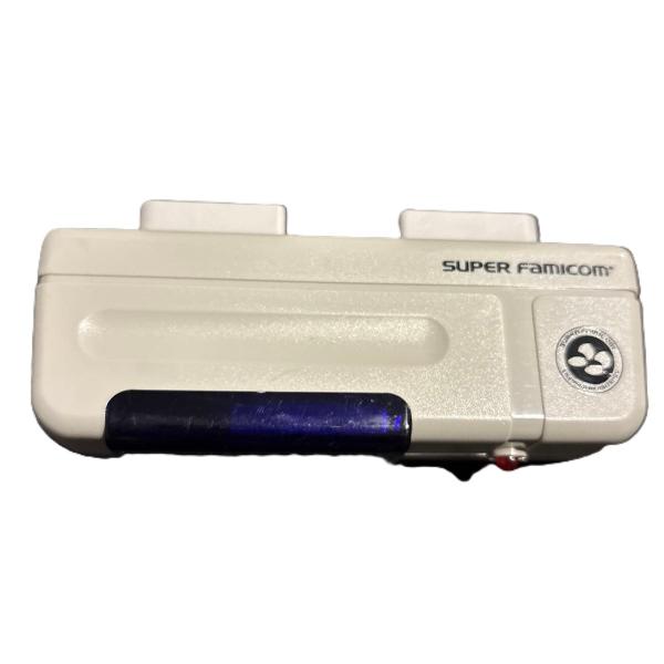 画像はサンプルです。セット内容と商品状態は以下をご参照ください。セット内容：ご注意ください。レシーバーのみです。その他の付属品はありません。商品状態：ボディに擦り傷、日焼けがあります。中古品のため商品によっては多少の汚れやキズがある場合がご...