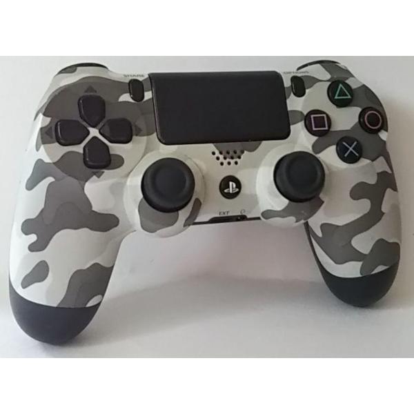 画像はサンプルです。セット内容と商品状態は以下をご参照ください。セット内容：コントローラーのみです。外箱、説明書などはありません。商品状態：ご注意ください。左スティックカバーが破れています。ボディに擦り傷、日焼けがあります。中古品のため商品...