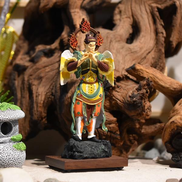 木彫仏像-小仏シリーズ　【迦楼羅王立像】（カルラ）商品番号：S-KRRBGS材質：柘植（ツゲ）サイズ：高さ11cm×幅5cm×奥行3.5cm仕上げ：極彩色