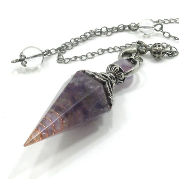 ※本商品はメール便での発送となり、ポスト投函となります。天然石、パワーストーンのラピスラズリで製作されたコーン6カットタイプのペンデュラムが入荷いたしました。天然石本体部分の大きさは約2.2ｃｍとかわいいサイズのペンデュラムです。ラピスラズ...