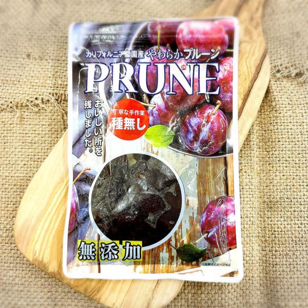【老若男女問わず食べやすい柔らかい種抜きプルーンです！】手作業で一粒一粒丁寧に種抜きし、栄養成分が一番多く含まれている種の周りの果肉繊維をしっかり残しました。【プルーンの栄養効果】プルーンにはカリウムが多く含まれており、骨粗しょう症対策や、...