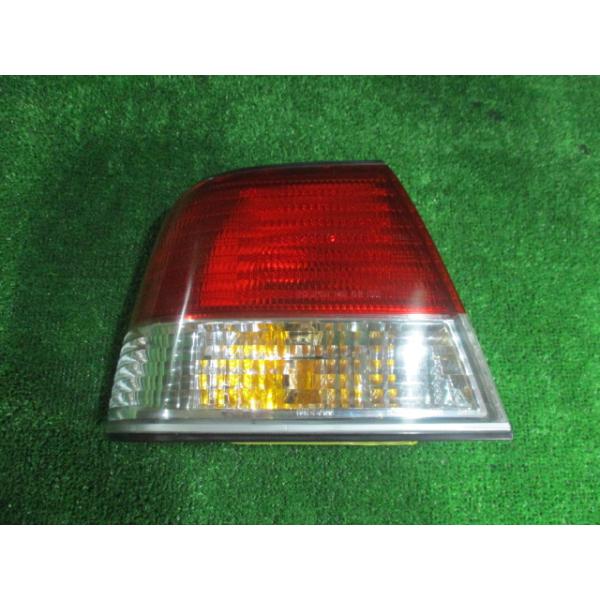 車両情報車　名＝日産 サニー型　式＝GF-FB15年　式＝H12.7月走行距離(千km)＝　　ボディカラーＮｏ＝パーツＮｏ＝イチコー 7451/4845カーメーカーＮｏ＝状　態（白く光っている部分はフラッシュの反射です）画像のもので全てです...