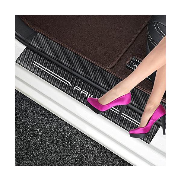 本商品はメーカー純正品ではなく、互換品です。対象機種 ：トヨタ プリウス 50系 前期&amp;後期  2015年12月~現行)、プリウスPHV ZVW52 2017年2月~現行 素材 ：傷つきにくく耐久性に優れ、革の靭性に優れた特殊カーボ...