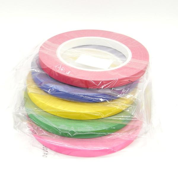 手で切れるので開封しやすく、野菜・お菓子パンなどの包装をより一層華やかに彩ります。