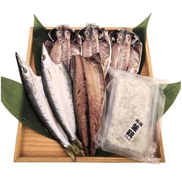 ■追加送料北海道へのお届けは別途693円青森・秋田・岩手・九州へのお届けは別途308円宮城・山形・福島・岡山・広島・山口・鳥取・島根・香川・愛媛・徳島・高知へのお届けは別途253円沖縄へのお届けは別途1,089円■内容量：あじ3枚・かます2...