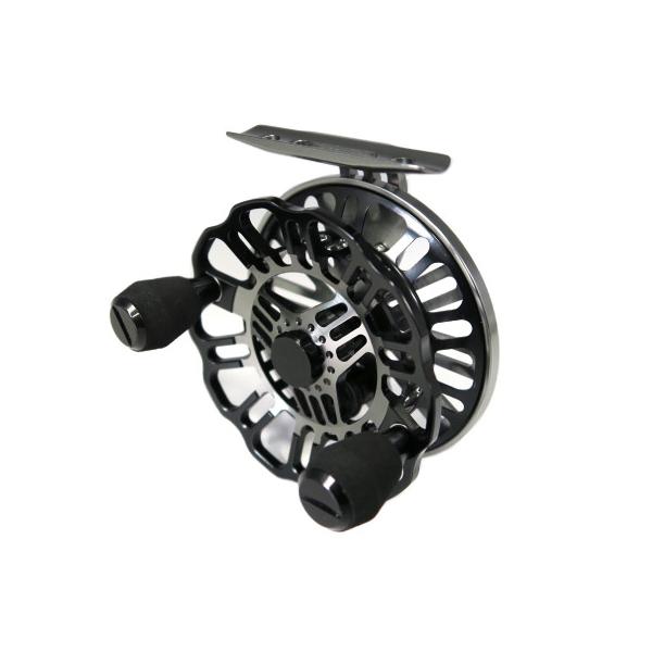 品番:85自重(g):約96タイプ:ノンドラグ糸巻き量:3号100ｍスプール内径:55mm本体カラー:ブラック/ガンメタリック※仕様等は改良のため、予告なく変更することがあります。※商品の色調は多少実物と異なる場合がありますのでご了承ください。