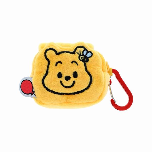 くまのプーさん[DisneyWinniethePooh] DcArtist26 カラビナ付きふわミニポーチ (S2339684)  【材質】本体：ポリエステル/カラビナ：アルミ  カギやイヤホン、小銭などの小物が入るふわふわミニポーチです！...