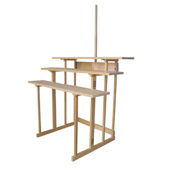 屋外で行われる地鎮祭などの儀式に用いられる机で、足が左右に四本ずつ、合計８本あるので、八足と呼ばれる。組み立て式となっており、持ち運びが簡単です。■サイズ外　寸：巾120×高105×奥73(cm)天　版：巾120×板厚2.4×奥24(cm)...