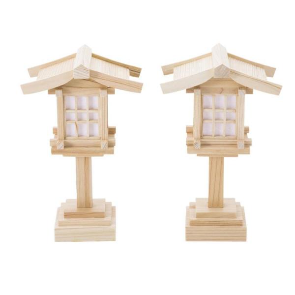 神棚用の木製灯篭です。明かりはつきません