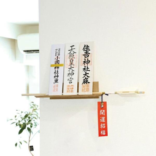 ■ 商品情報チェスナットシェルフ■ サイズ外寸：7.5(高)-29(巾)-11.5(奥)cm■ 素材栗■ 備考シンプルでおしゃれ、お求めやすい神棚板です。壁に取り付けしやすく、お部屋にすっと馴染みます。木目の表情を楽しめる、チェスナット（栗...