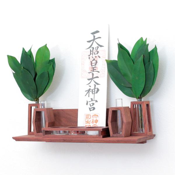 -商品名-walnut shelf Kacomi 神具セット-商品サイズ-■神棚幅29×奥行11.5×高さ7.5 cm■神具膳幅14.0×奥行5.0×高さ2.0 cm■瓶子・榊立て幅4.0×奥行3.0×高さ7.5 cm-素材-ウォールナット...