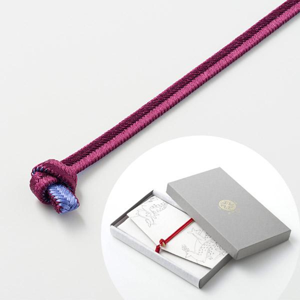 手作りの為1点ものです。絹の上品な風合いや伝統の色柄などお楽しみ頂けます。ONE　TONEシリーズの金封袱紗と一緒に使う事で、より上質で美しい仕上がりとなります。※金封袱紗は付属いたしません。<br><br>「岡山工...