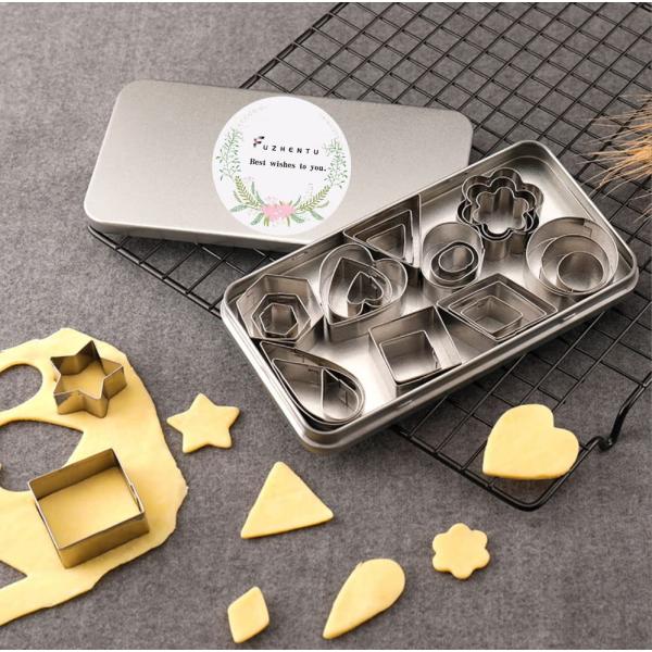 クッキー型 仕様 30個の小さな金属型抜きペストリーカッターセットは、10の図形の3サイズが含まれています。ハート形、星形、花形、正方形、円、楕円形、長方形、三角形 クッキー型素材 このクッキー型は食品グレード ステンレス鋼，サビに強い，水...