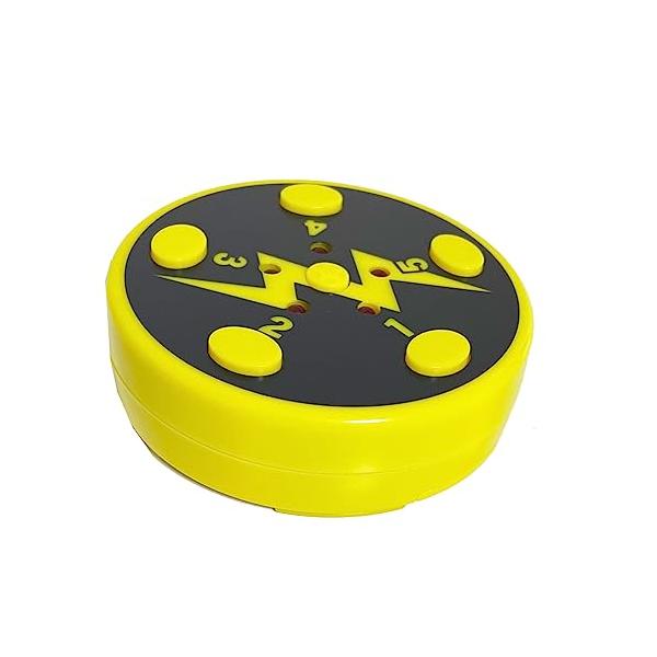 クイズバトルに ゲームの盛り上げに 一番早く押した人のボタンが点灯します。お試し用単4電池を2個セット。届いたら直ぐに動作確認ができます ※クイズなどの読み上げ機能はございません。中央のスタートボタン(*)を押すと音(ジャジャア〜ン )が鳴...