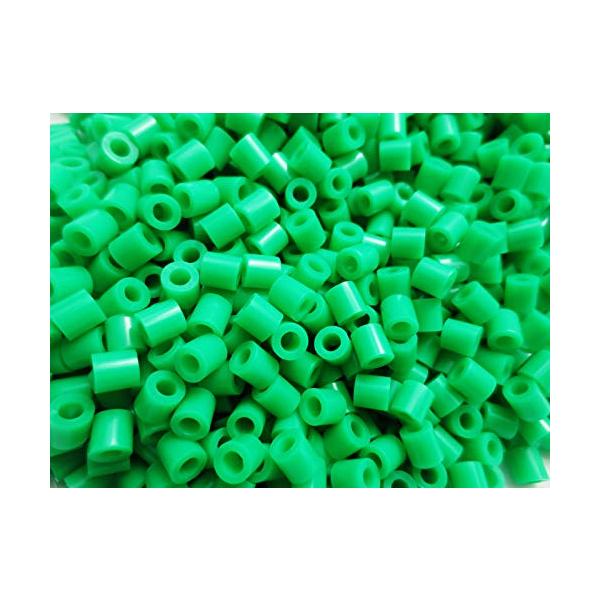 2000個 アクリル ヒューズビーズ 円筒形 ダークグリーンB アイロンビーズ 5mm 穴:2.9mm クラフト 手芸用品 Huey 手芸材料のヒューイ h1925s90サイズ:5x5mm素材：アクリル入り数：2000個ダークグリーンBホビ...