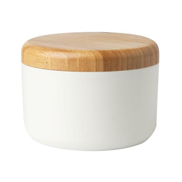 「商品仕様」：素材：木*プラスチック*ステンレス鋼、サイズ：直径11.2cm*高さ8cm 「材質について」：木製の蓋とステンレス鋼製の内蔵灰皿を備えています。ホワイトのプラスチック外装は、シンプルでモダンな風合いがあり、空間におしゃれな印象...