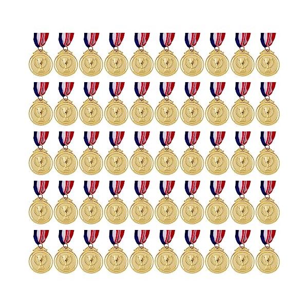 インパクトのあるデザイン：特徴的でインパクトがあるデザインの金メダルです。イベントなどの表彰や参加賞の授与などでの使用にピッタリです。お子さんの運動会などで取り入れたりするのもよいでしょう。便利な複数セット：大容量セットですので、幼稚園や保...