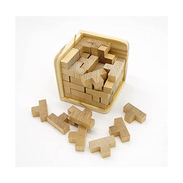 頭の体操、脳トレ、木製の立体組み合わせパズルです。Ｔ型のピース54個を立体に組み合わせてキューブを完成させます。温かみのある天然木製。大人から子供まで楽しめます。サイズ：63*63*63mm　重さ：180ｇおもちゃ/パズル/立体パズル
