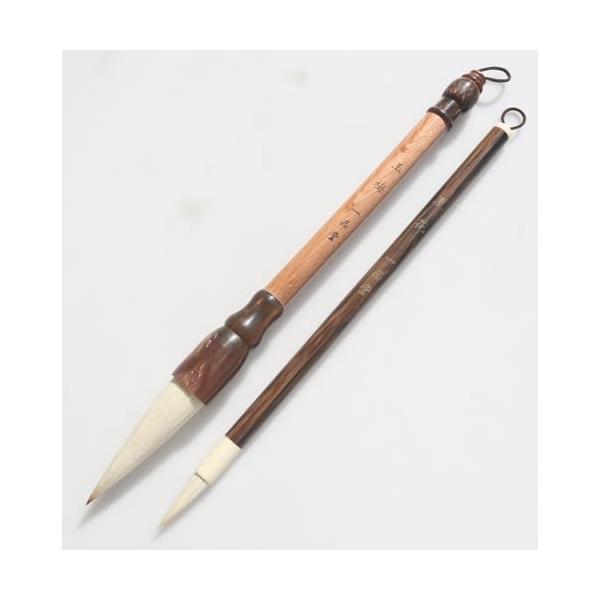 書初め用書道用品の、書初め用７号・細筆 の2本組セット。『筆の主原毛』大筆 : 羊毛、馬毛　細筆：兎毛『筆サイズ』大筆 : 穂径 17mm、穂長61mm、細筆：穂径 7mm、穂長29mm『大筆用途』穂先の腰が強く、毛量もたっぷりありますので...