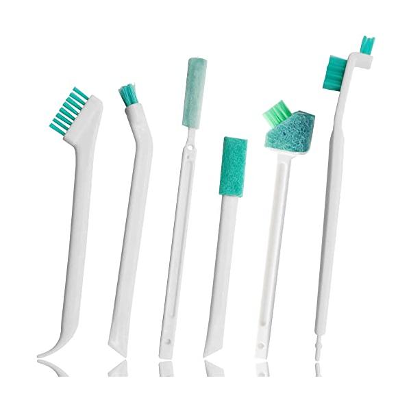 セット内容：隙間ブラシ6種 6本セット 材質：プラスチック サイズ：用途に合わせて選べる、大きさの異なる6種類のブラシ。詳しくは商品画像をご覧ください。ベランダの溝掃除、窓の溝掃除、サイドの溝、浴室のタイルの溝など、さまざまな場所で使える掃...