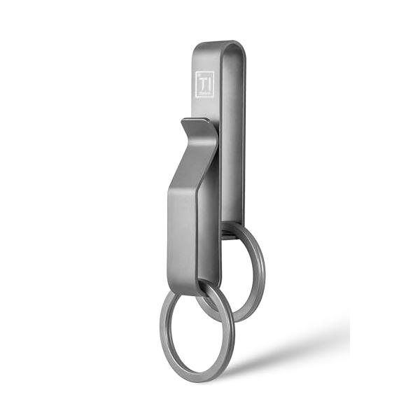 チタン製：チタンは、軽く、強く、海水にさらしても錆びない金属です。また、磁気を帯びる心配やアレルギーの心配が少ない素材です。これらの特性からゴルフヘッドや自動車部品、アウトドア食器、さらには歯科用インプラント材料としても注目されています。 ...