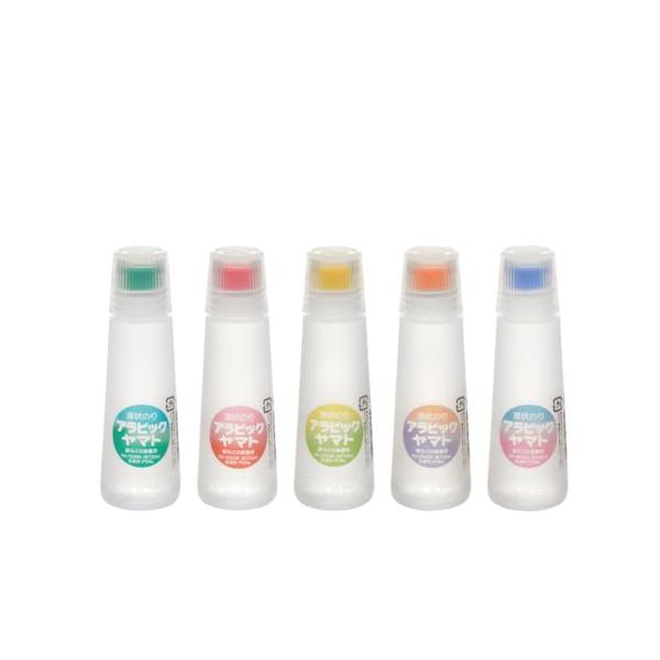 セット内容 ミント・チェリー・レモン・グレープ・アプリコットの計5本セット 容量 50ml*5本 特徴 グラデーションカラーが映えるクリアなアラビックヤマト 特徴 ソフトでなめらかな塗りあじのスポンジキャップ、紙などの接着に最適 主成分 P...