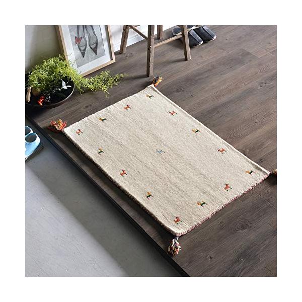 ギャッベ ギャベ 玄関マット 室内サイズ 45x75cm 組成 天然素材 ウール100％厚み 約12mm 原産国 インド天然ウールでできたギャベの玄関マット。しっかりと織り上げられています。織物ですので通気性はあります。踏むとウールパイルの...