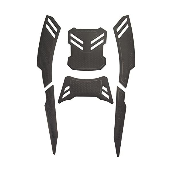 適応車種：NMAX BAL2 2021年モデル*乗降り時の靴キズから車両を保護するプロテクションパッドマットカラーの上に立体印刷のハニカム模様をあしらった上質感のあるデザイン。車両形状に追従するよう貼付けられ、スポーティーなイメージを高めま...